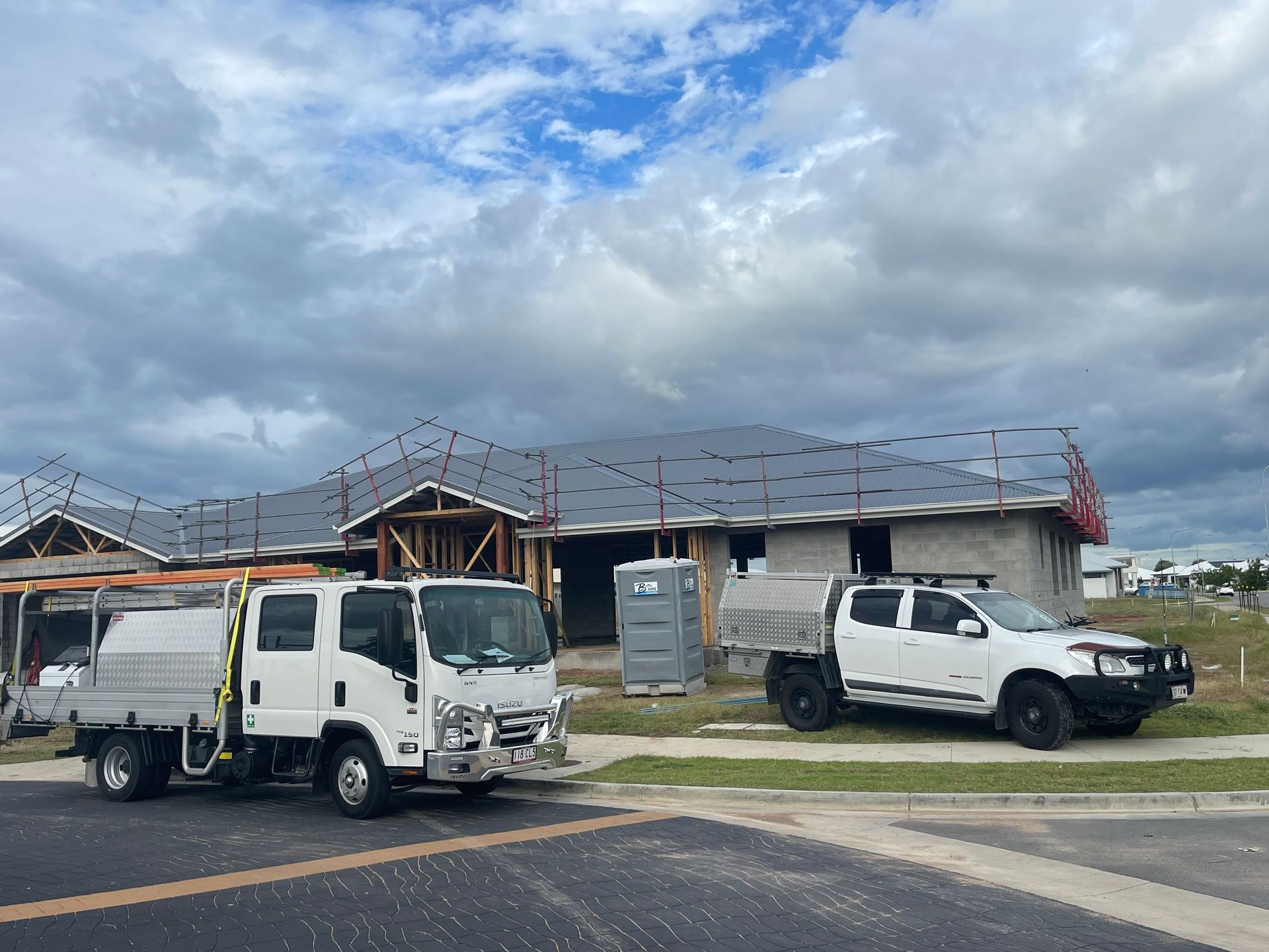 Roofer in Burdell | Roof 4 U