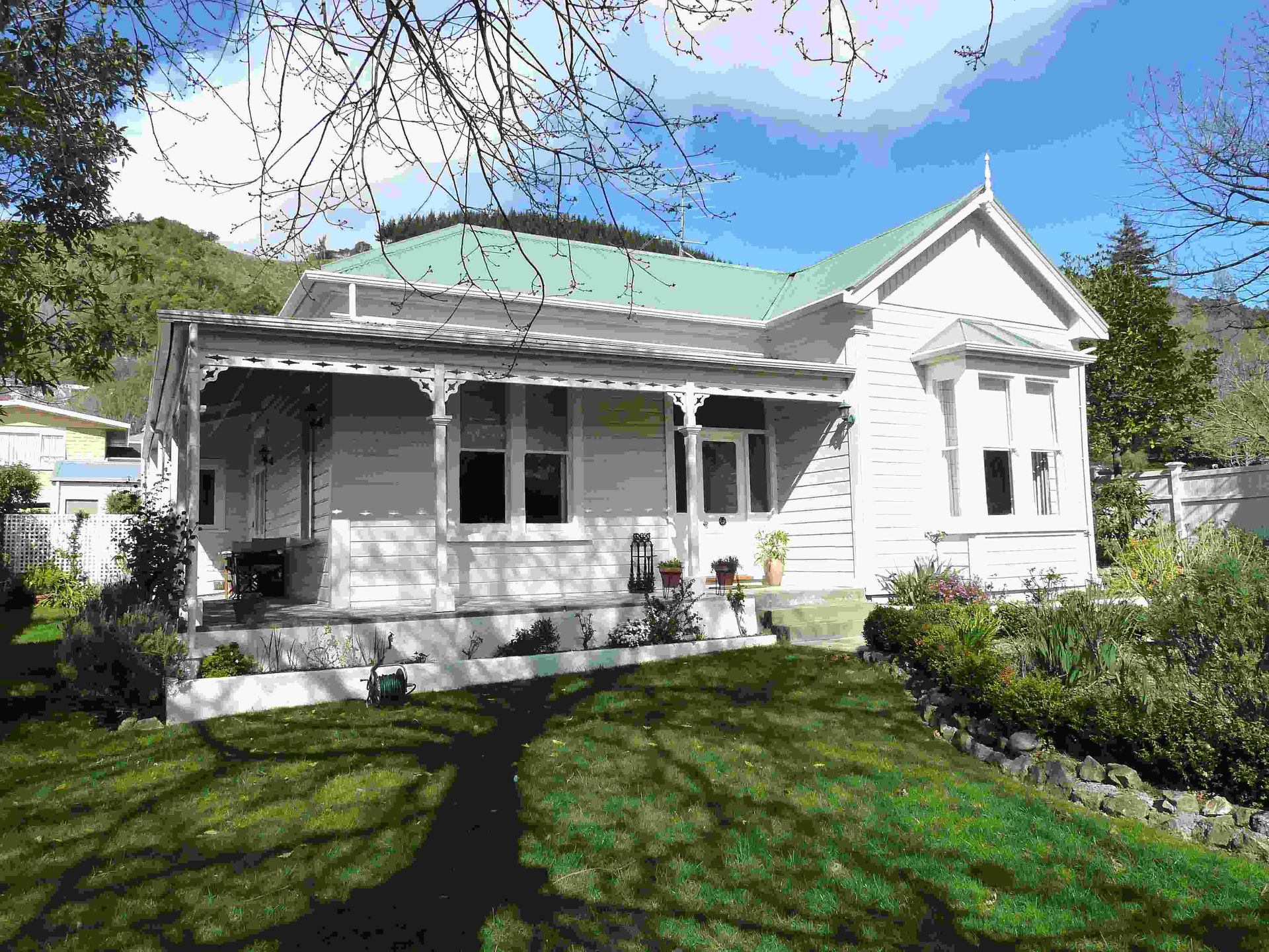 Home Recladding Gallery I Pzazz Building