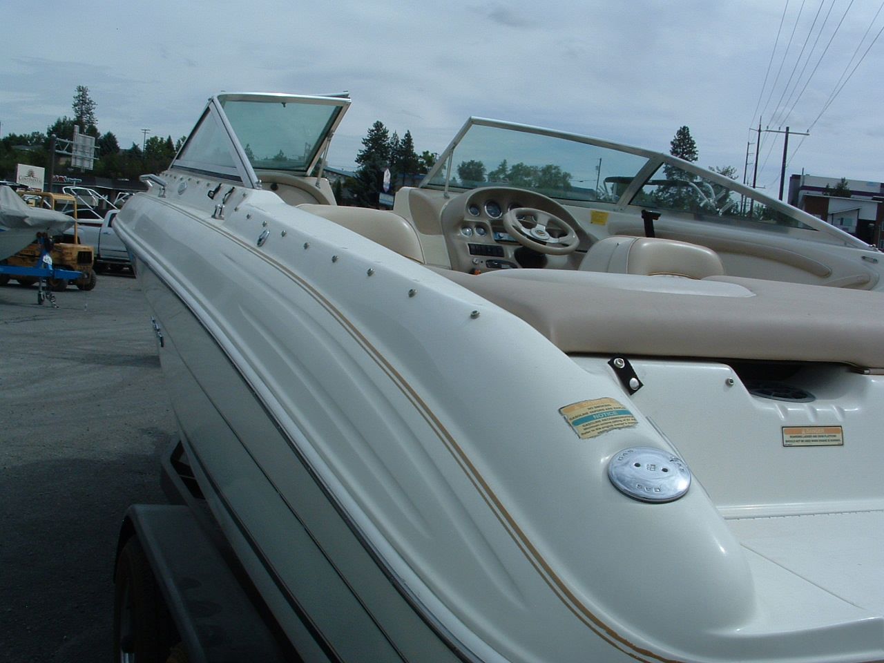 Sterndrive Bowriders | Alpine Haus Marina