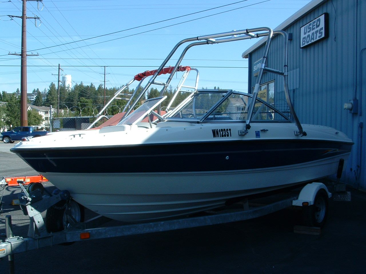 Sterndrive Bowriders | Alpine Haus Marina