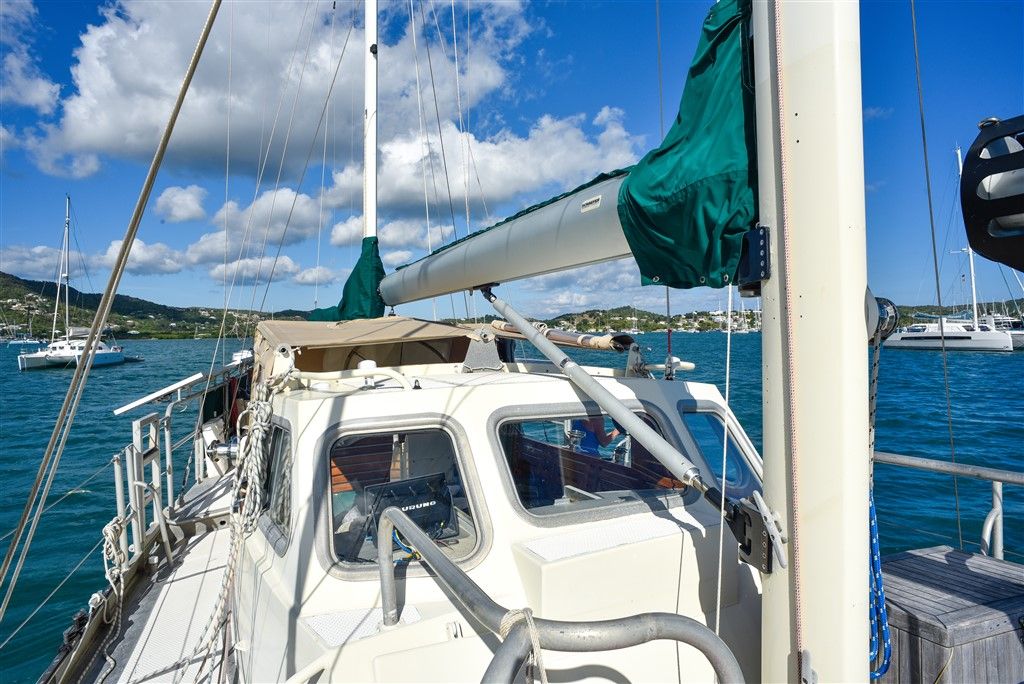 Custom Ted Brewer Arden Aluminium Yacht | Lighthouse Yachting