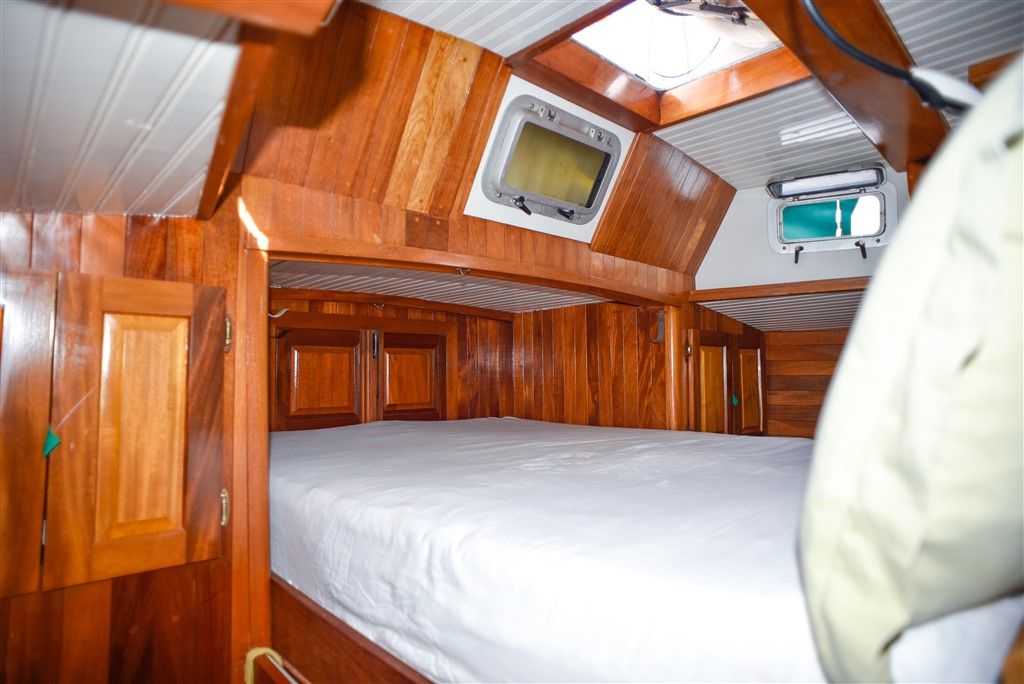 Custom Ted Brewer Arden Aluminium Yacht | Lighthouse Yachting