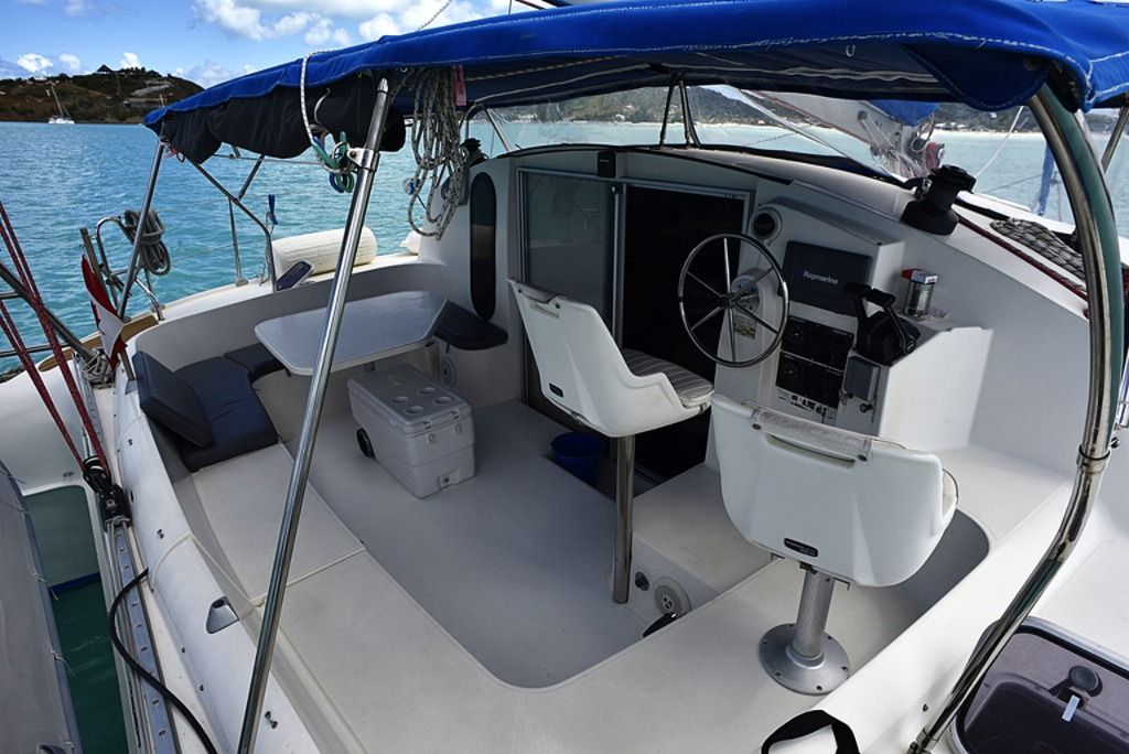 Fontaine Pajot Athena 38 for Sale | Lighthouse Yachting