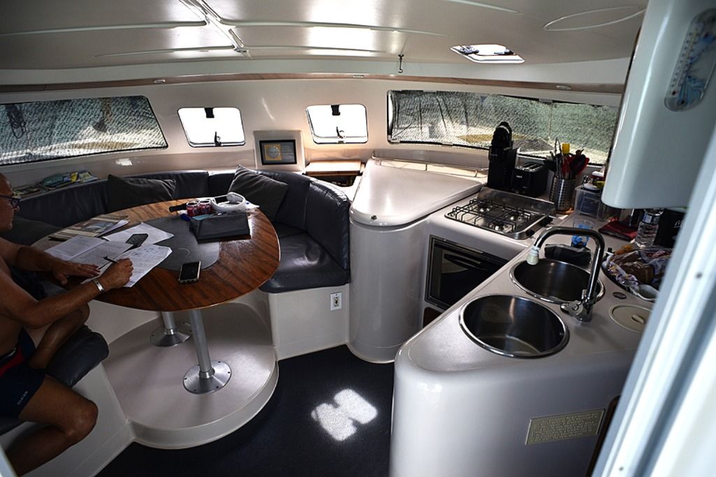 Fontaine Pajot Athena 38 for Sale | Lighthouse Yachting