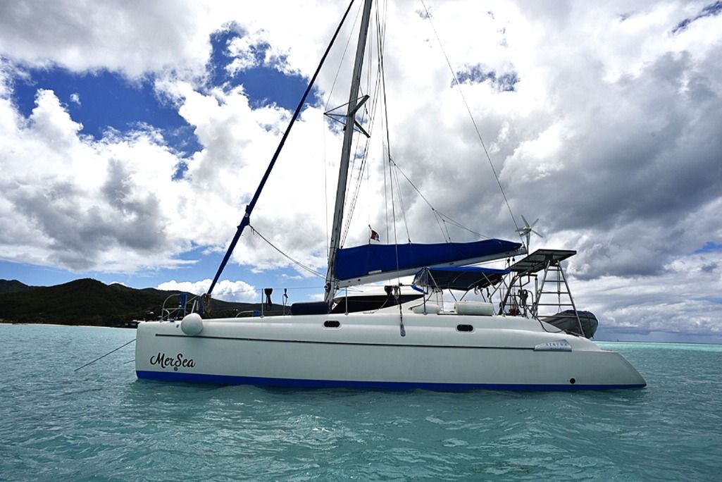 Fontaine Pajot Athena 38 for Sale | Lighthouse Yachting