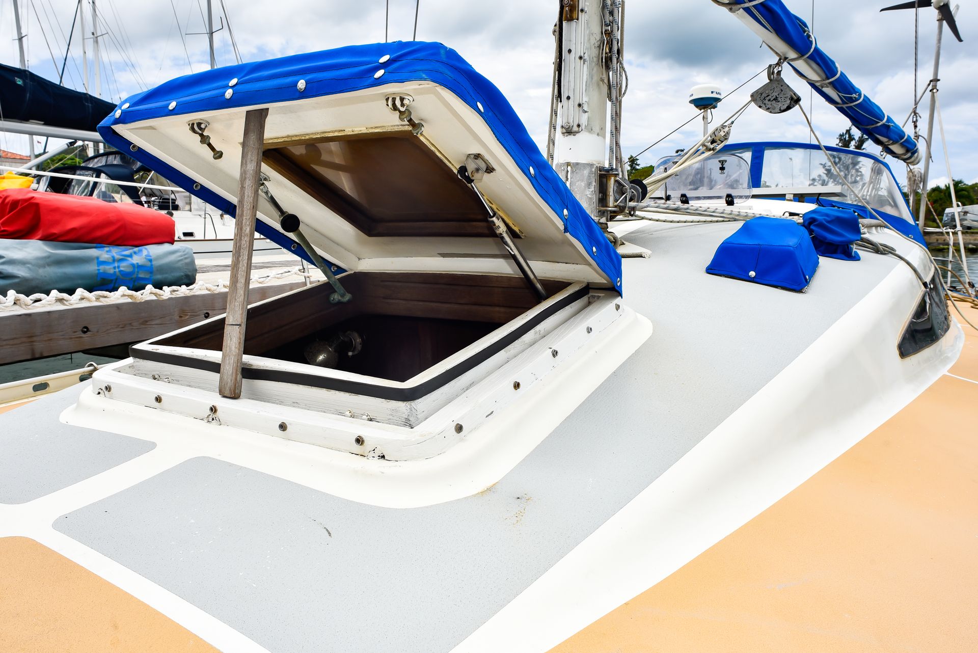 Farr 38 for Sale | Lighthouse Yachting