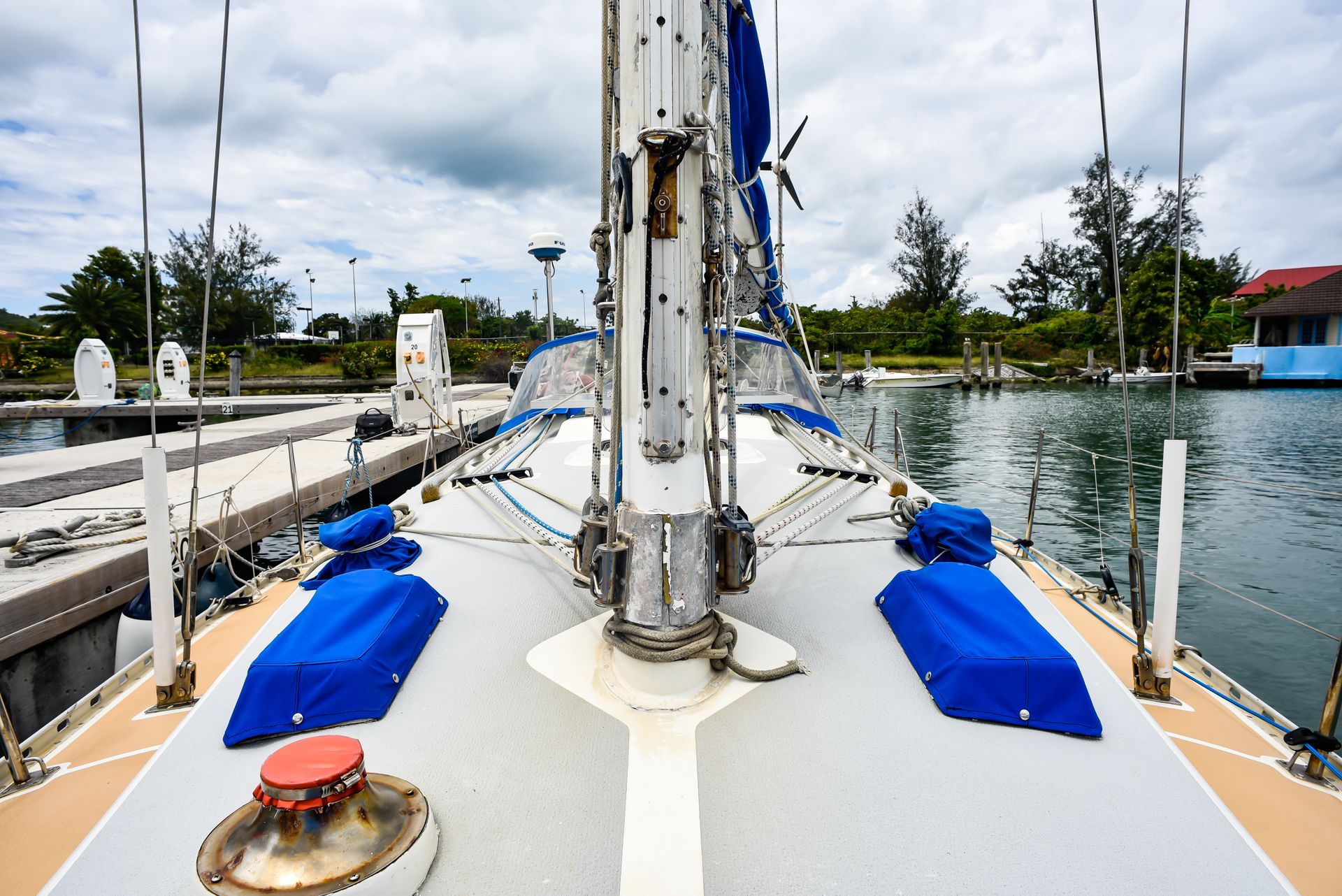 Farr 38 for Sale | Lighthouse Yachting