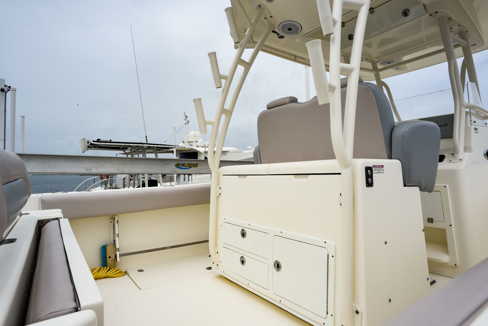 Cobia 296 CC for Sale | Lighthouse Yachting
