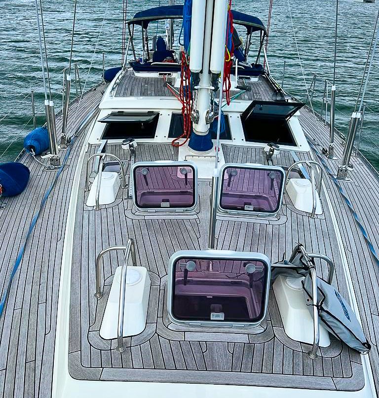 Oyster 55, SOLD | Lighthouse Yachting