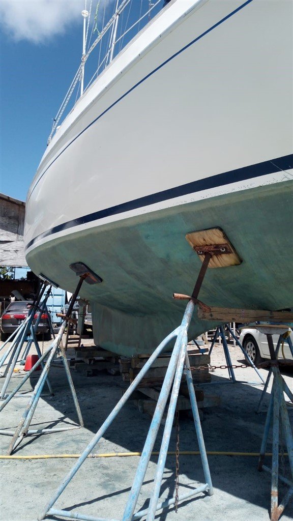 Malo 40H For Sale | Lighthouse Yachting