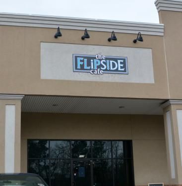 HOME [www.theflipsiderestaurant.com]