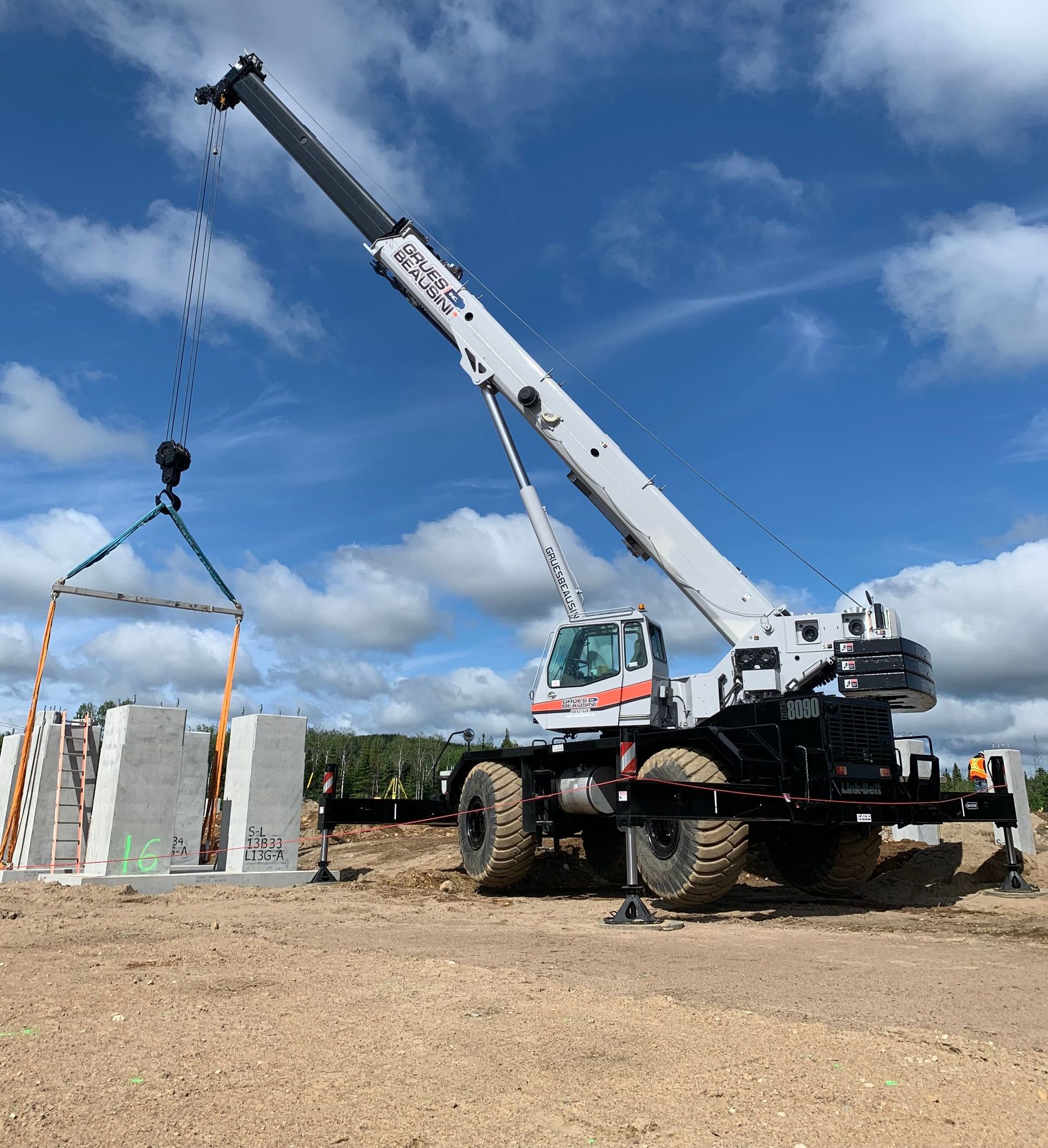 Réalisations | Grues Beausini Inc
