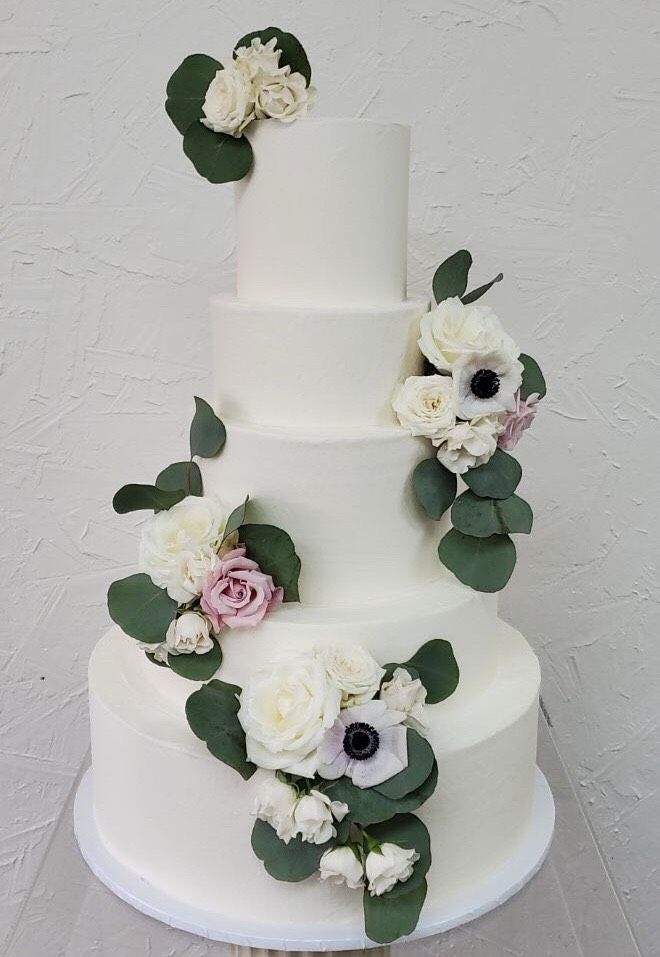 Dallas Affaires Cake Co | Dallas, TX | Wedding Cake