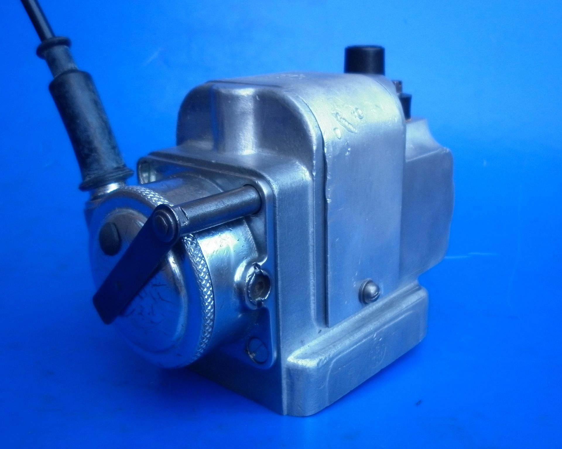 Help identifying BTH magnetos