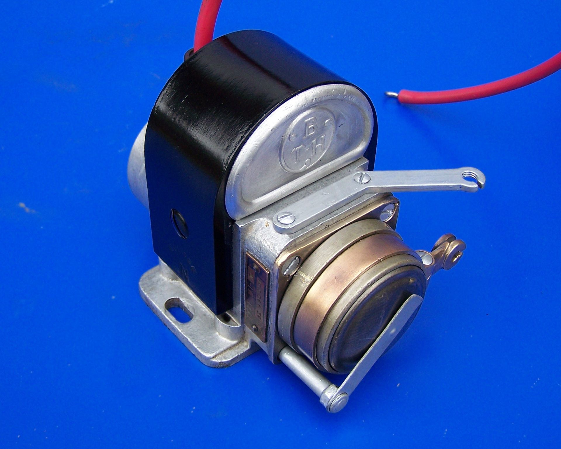 Help identifying BTH magnetos