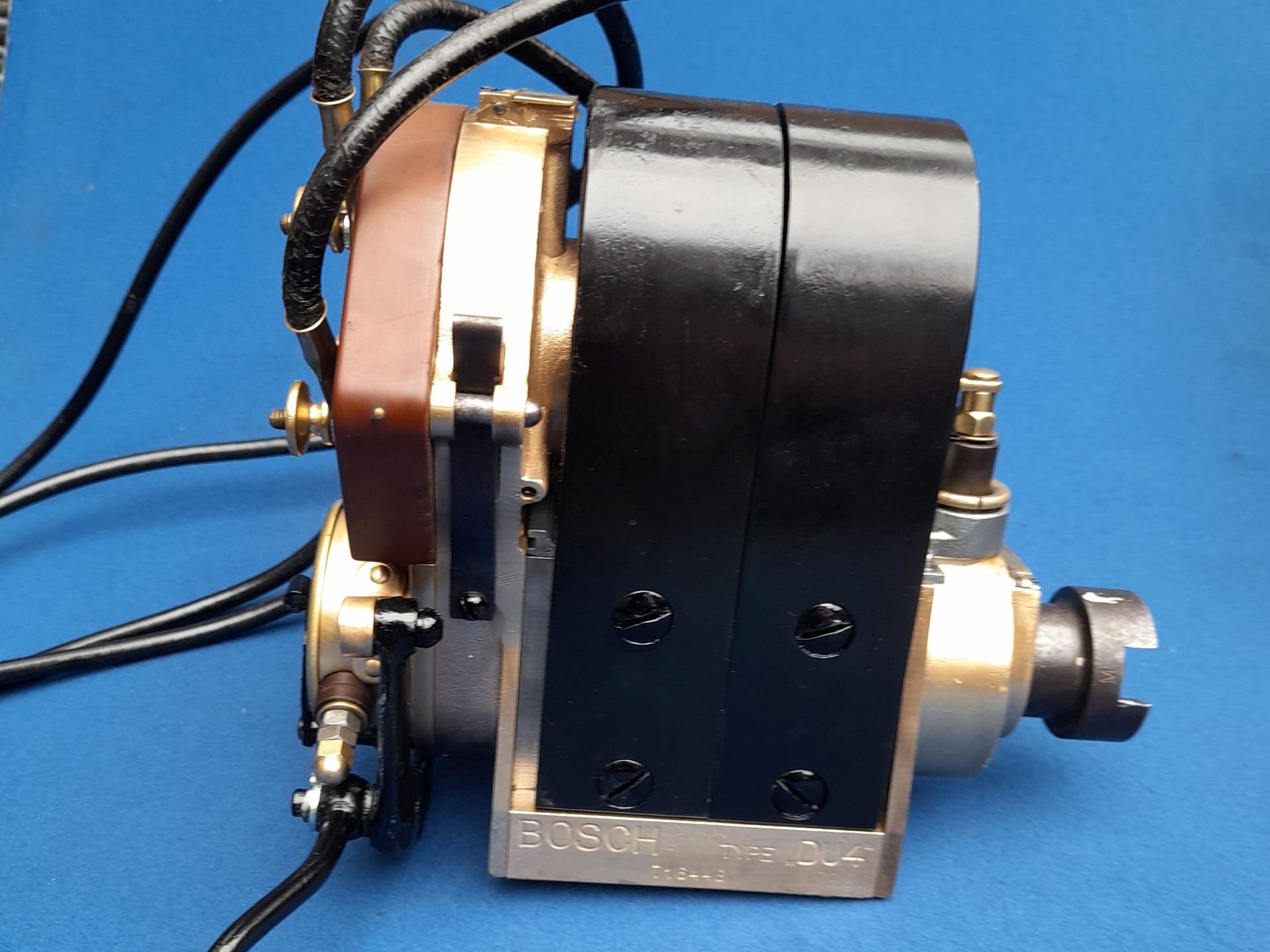 Help identifying Bosch magnetos