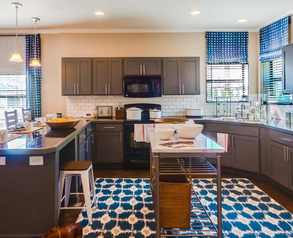 Athens Student Apartments | Ikon at Athens