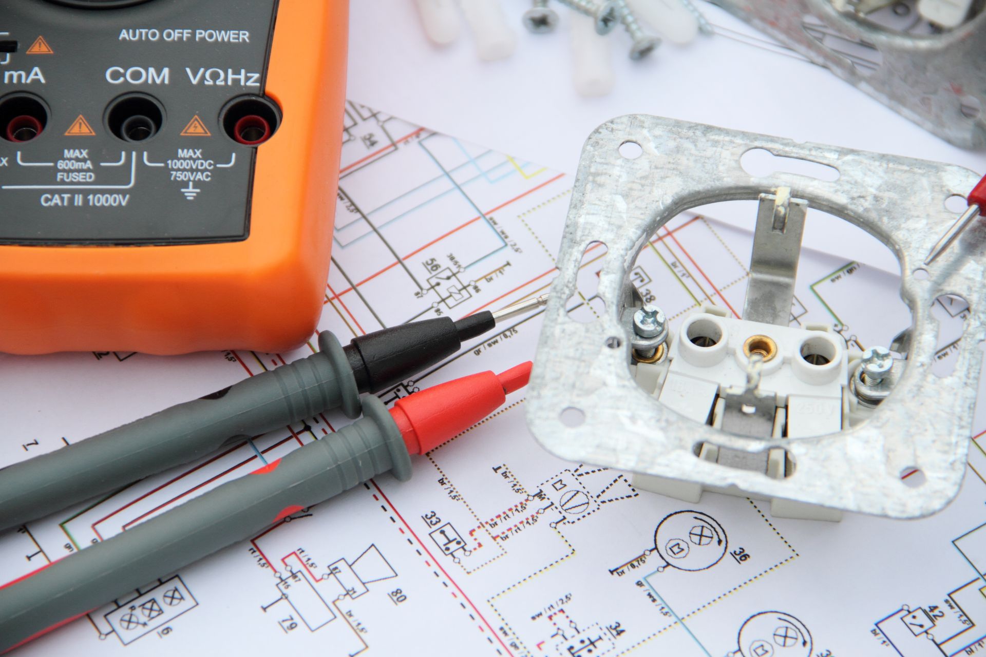 How to Plan Electrical Systems for New Home Construction