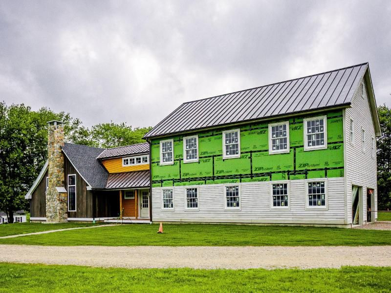 Metal Roofing for Bay Windows: Styles, Costs & Installation