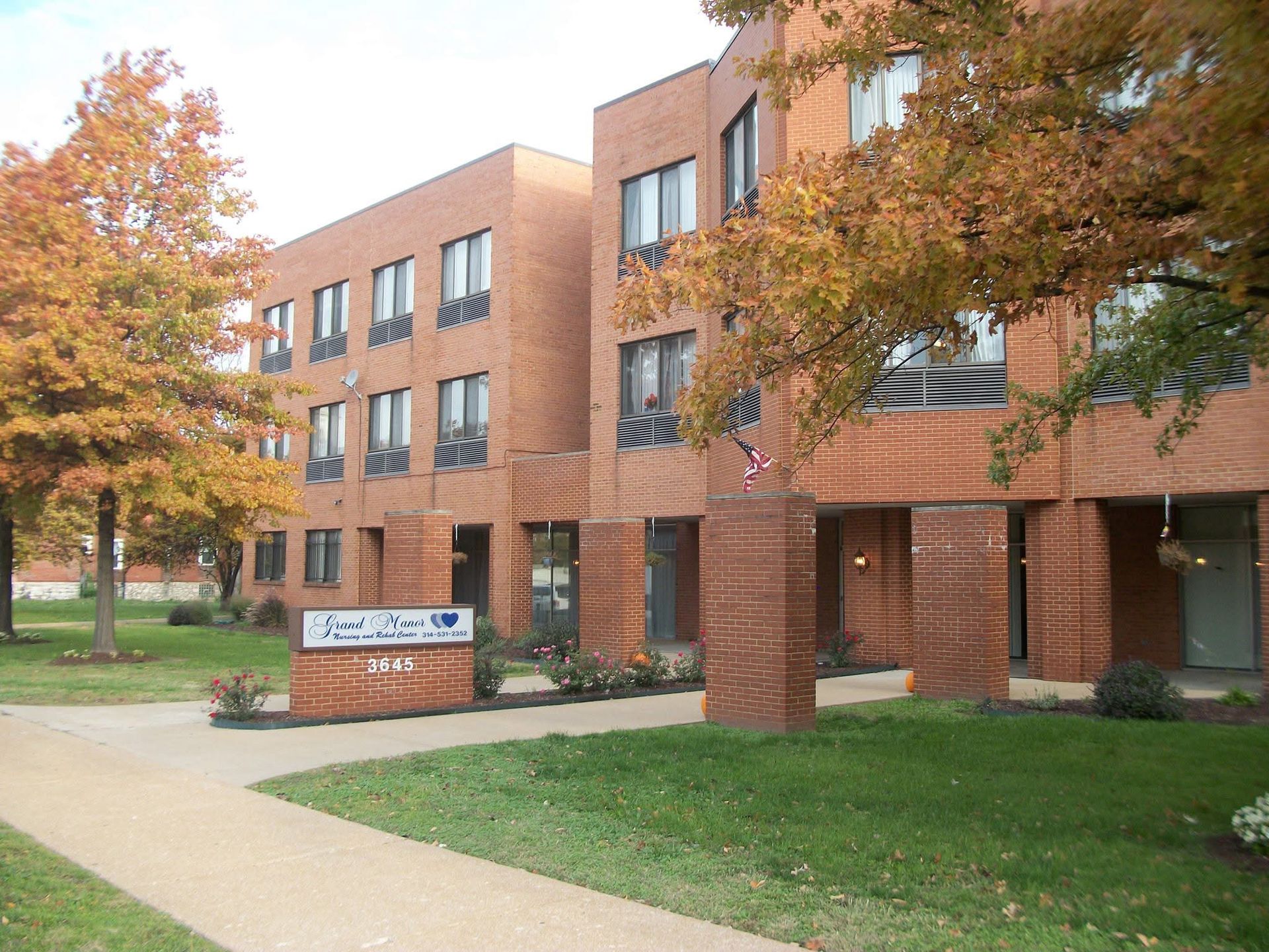 Grand Manor Health Care Center | St. Louis, MO