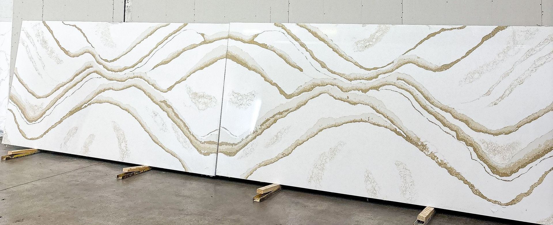 Sherbi Stone: Wholesale Cabinets, Quartz & Sinks Dallas