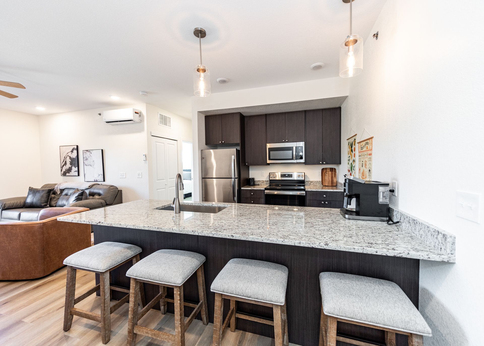 The Edge At Mountain Shadow | Apartments in Colorado Springs