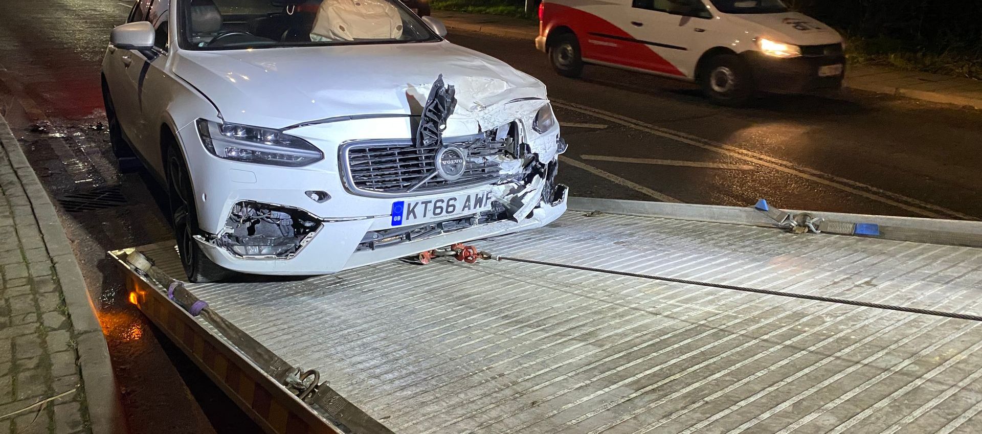 24/7 Car Recovery | Available Now | Car Recovery Enfield