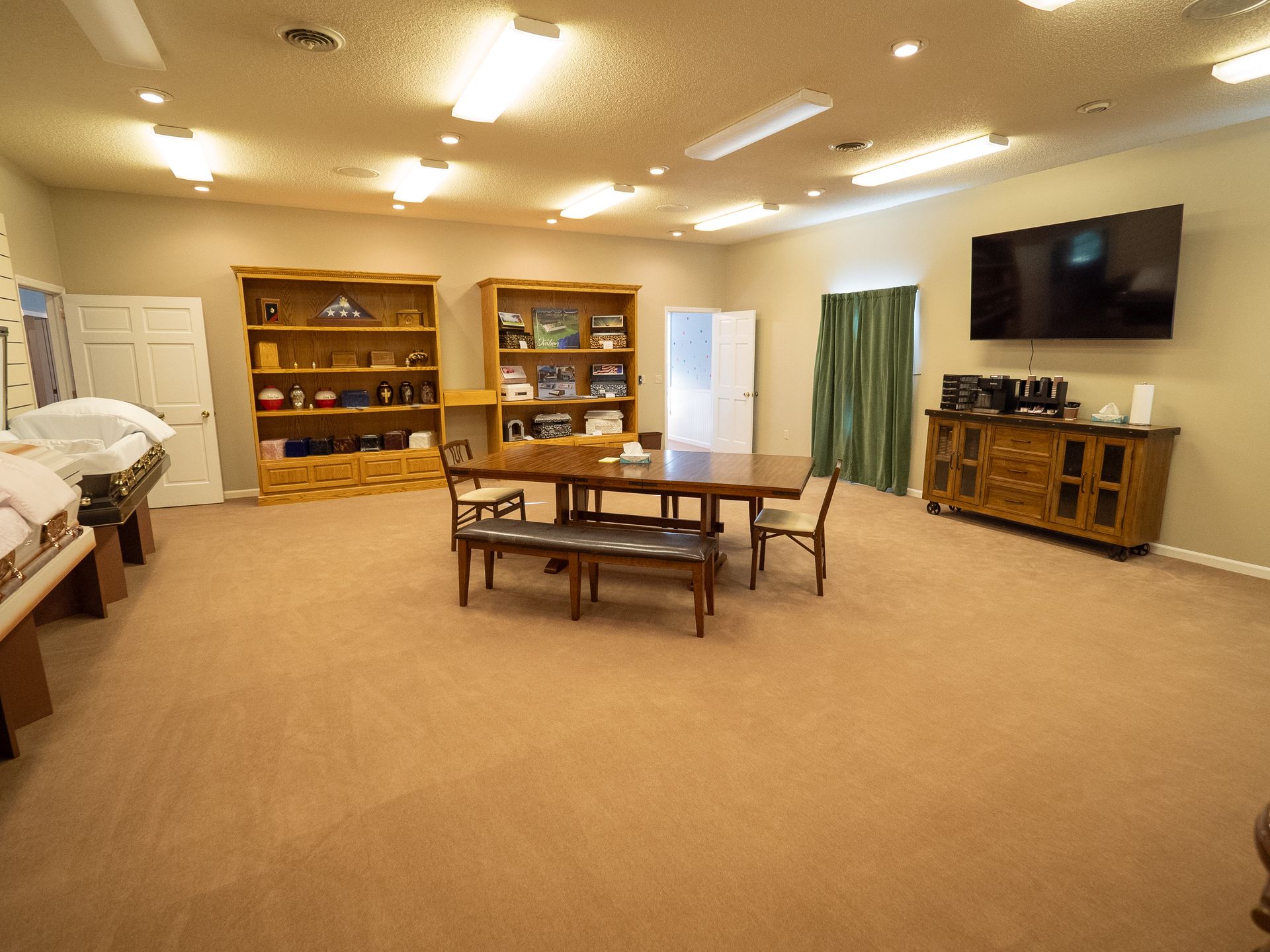 Sites Memorial Chapel | Hoff Celebrations