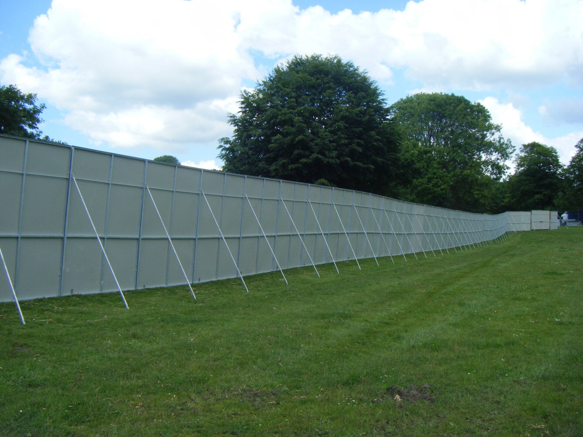 steelshield temporary security fencing for events