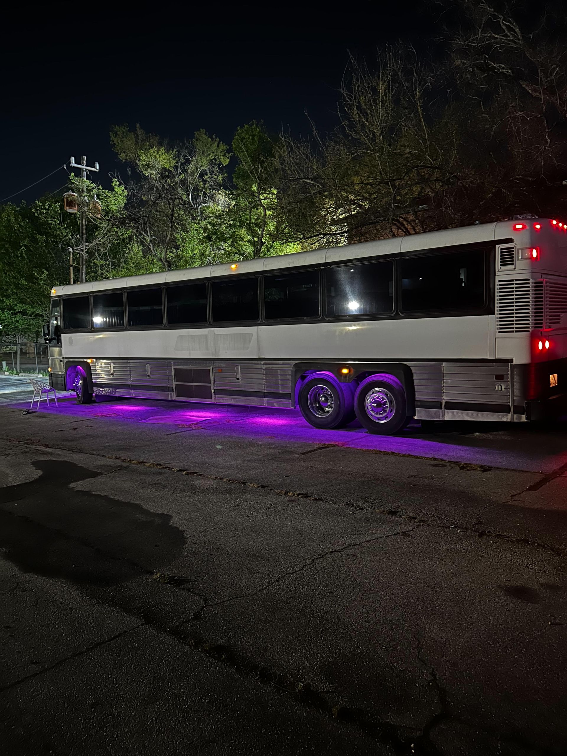 Our Fleet | Platinum Xpress Bus Houston TX