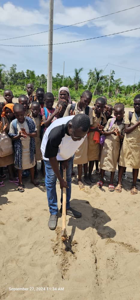 CEG Adjovi Codji Les Oliviers