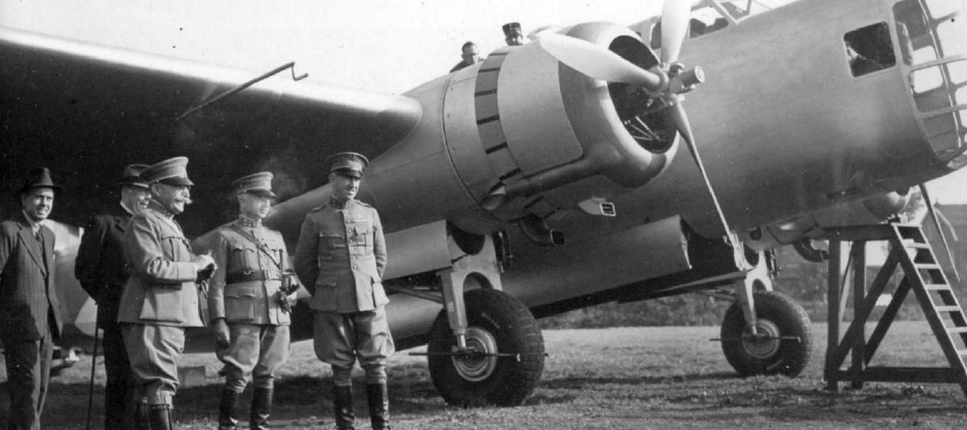 Fokker T.IX