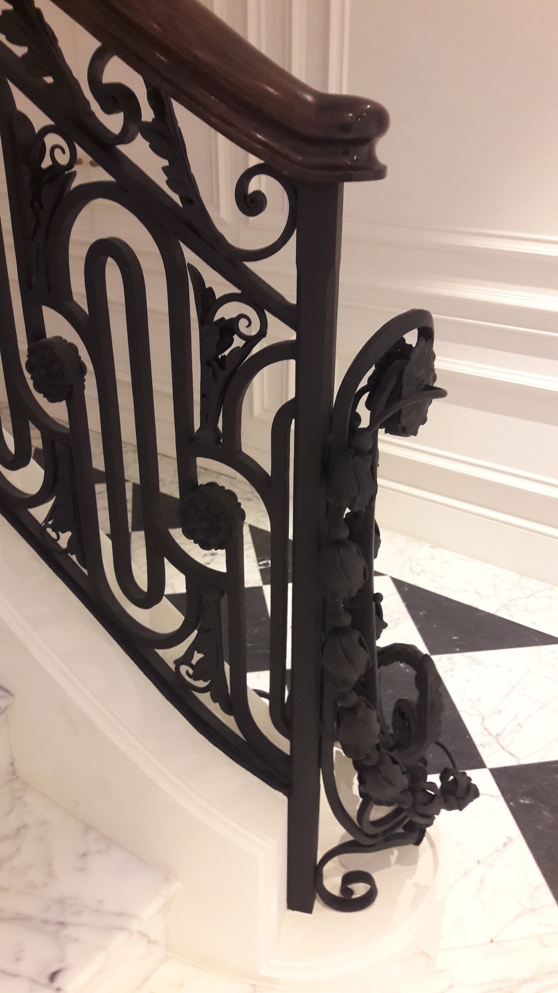 Metal Balustrades | Hampshire Staircase Refurbishments