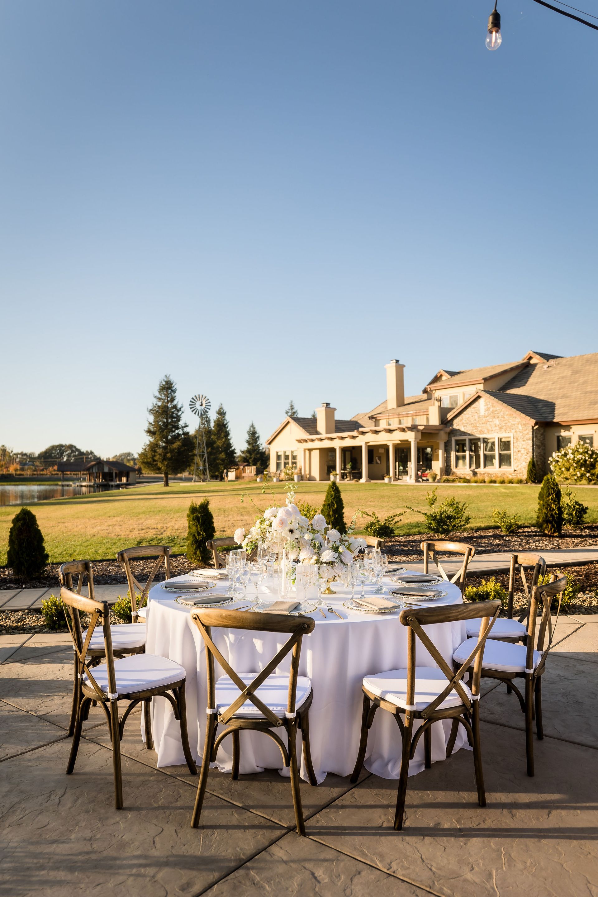 Lakeview Estates Gallery, Outdoor Sacramento Wedding Ideas