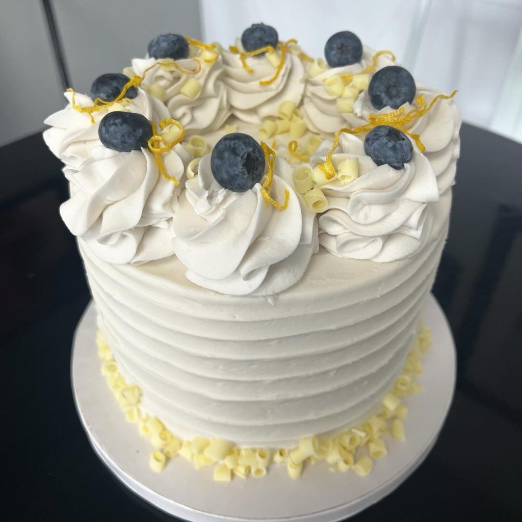 Bea Bea's Signature Cakes | Bea Sweet Treats | Newburgh, IN