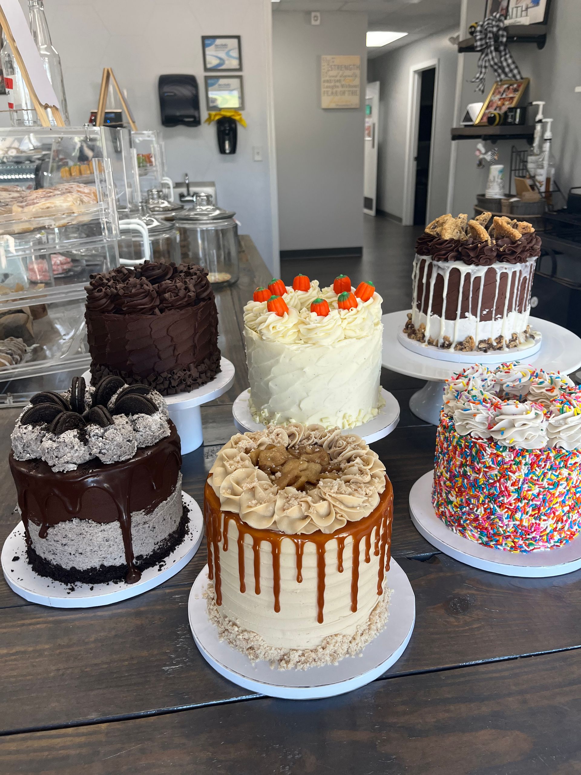 Bea Bea's Signature Cakes | Bea Sweet Treats | Newburgh, IN
