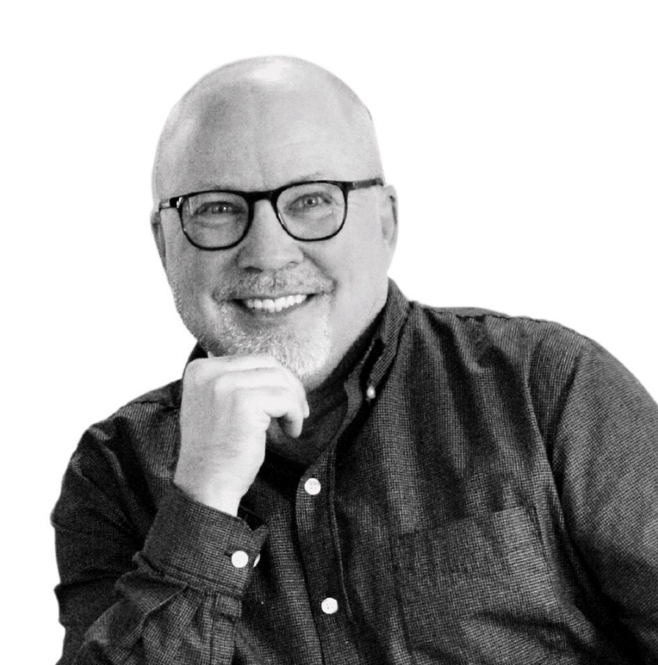 Barbara Carneiro // Strategist • Speaker • Mentor