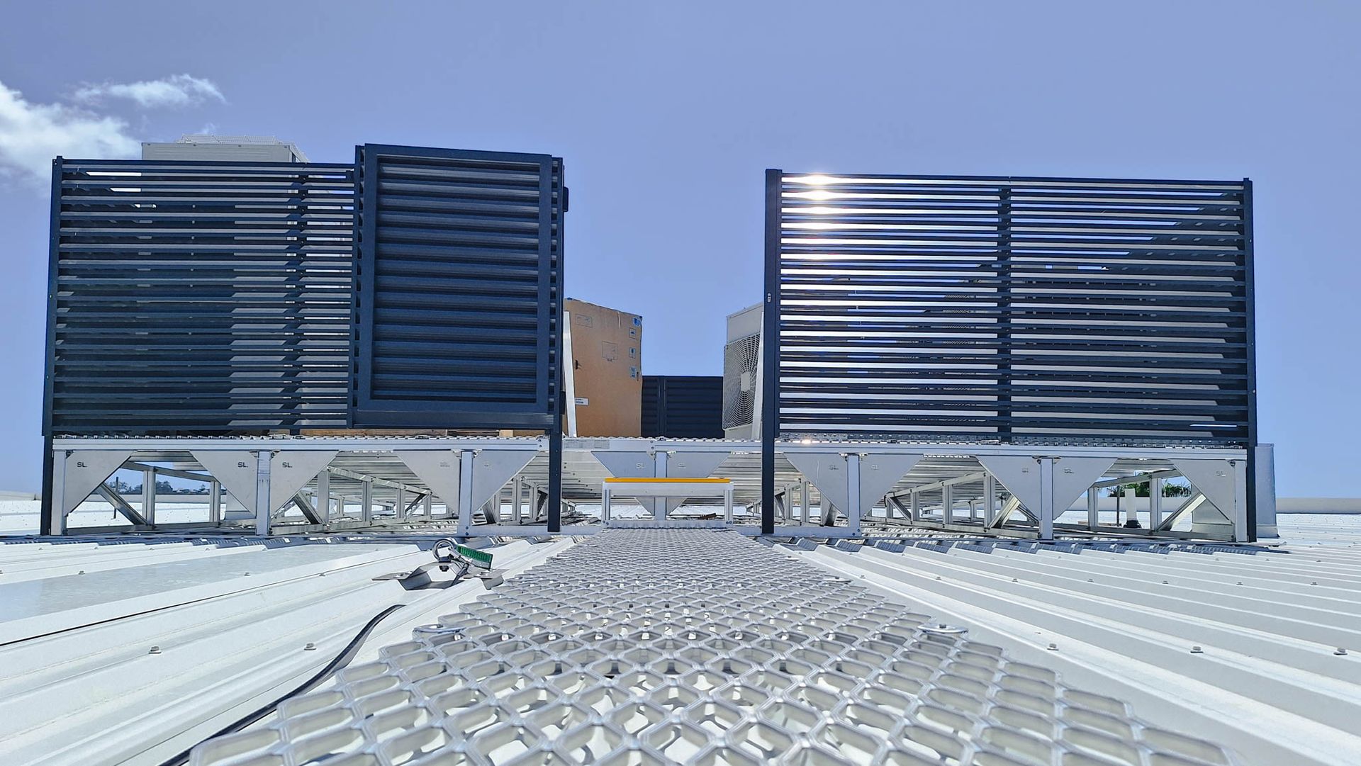 Acoustic Louvre Screen For HVAC | Safetylyne