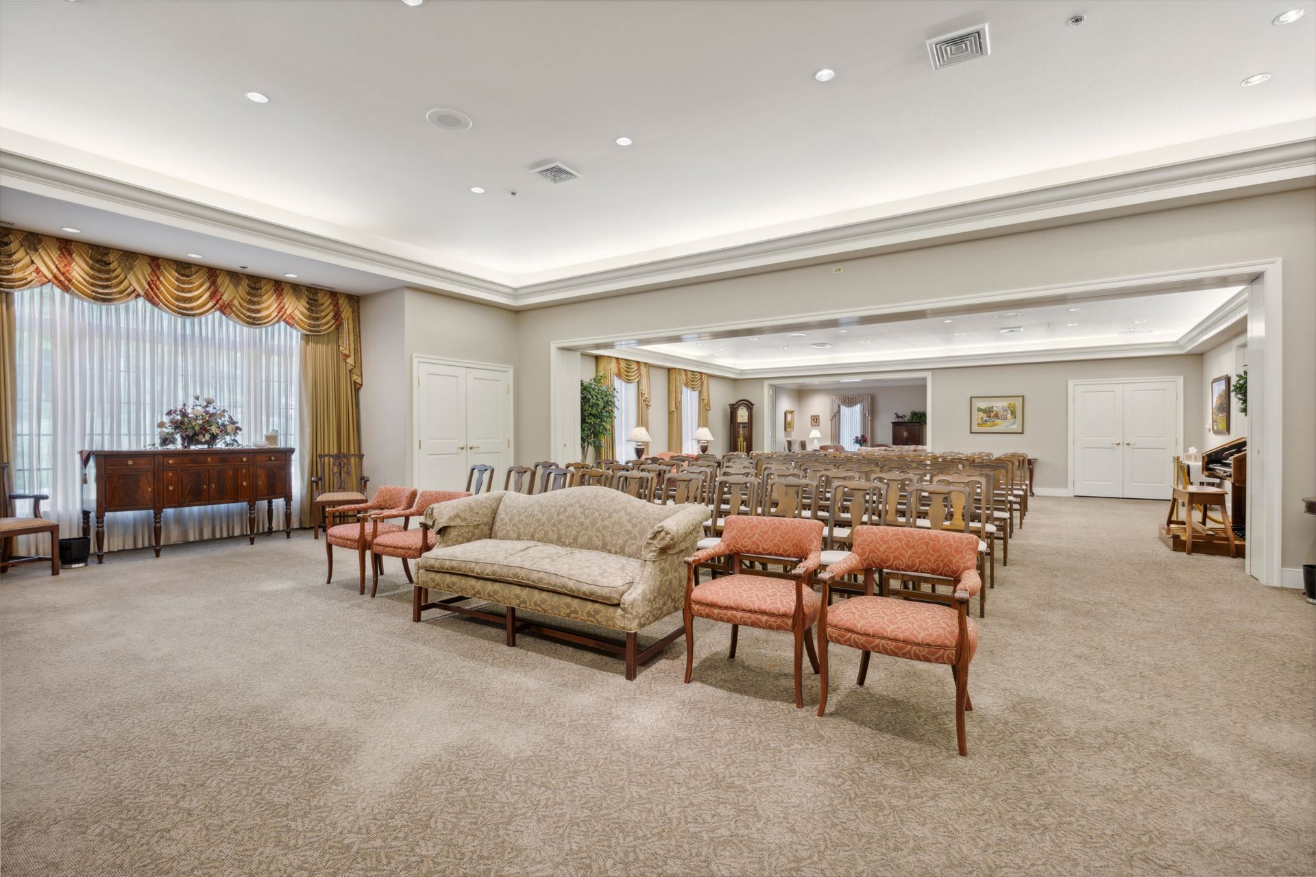 Facility Tour | Reed and Steinbach Funeral Home