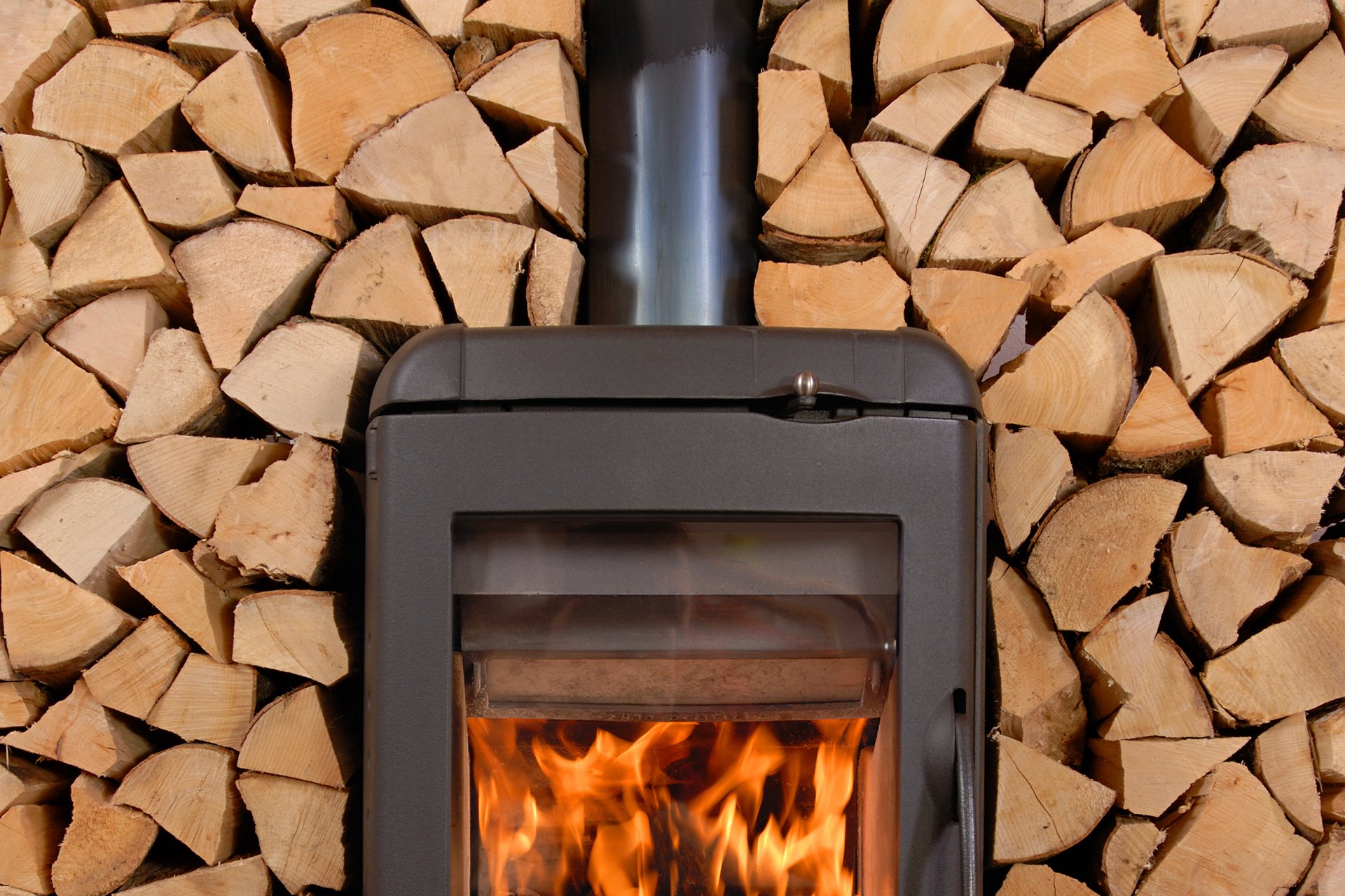 Firewood | Eagan, MN | Jerry's Garden Center