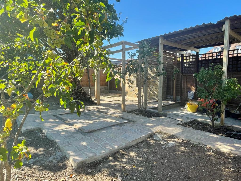 Projects | Landscaping and Garden Design | London | Farm Lane Landscaping