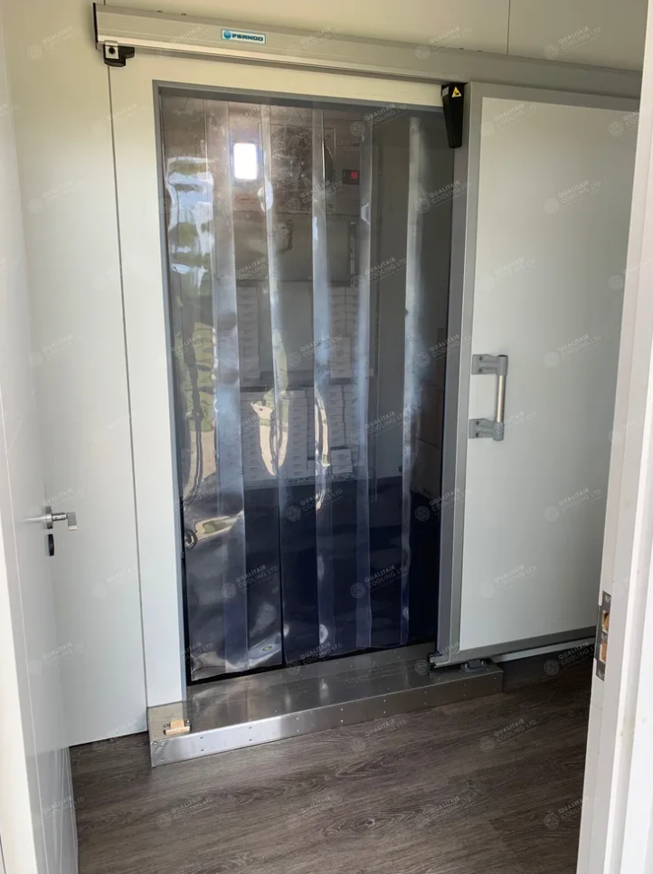 Cold Room Solutions | Custom Chillers & Freezers