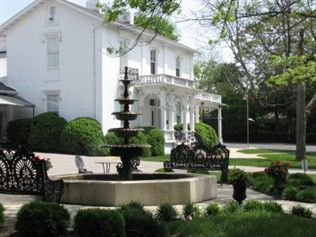 Our Location | Oakes and Nichols Funeral Home, Inc.