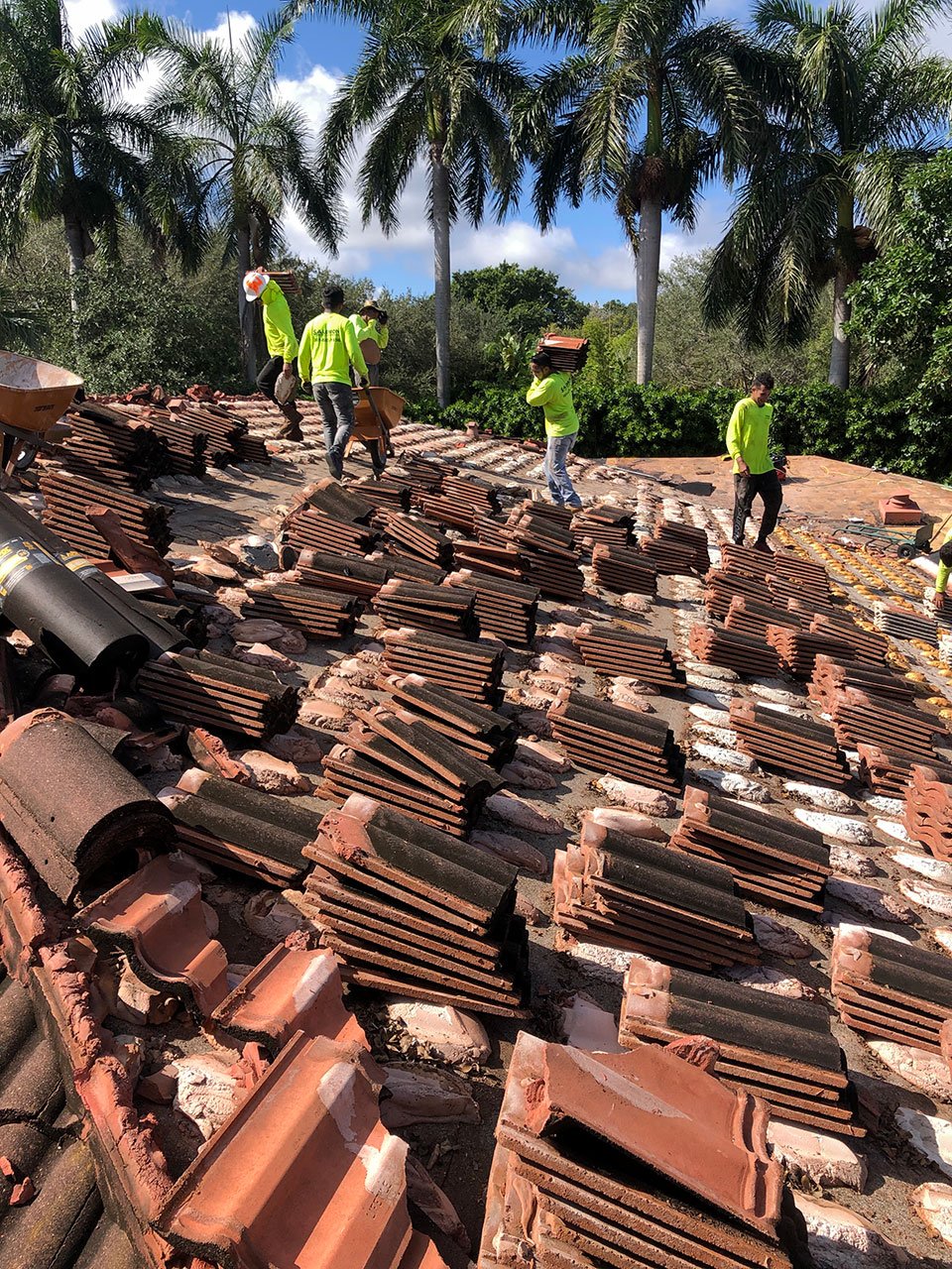 Salomon Roofing & Waterproofing | Miami, FL | Roofing Company