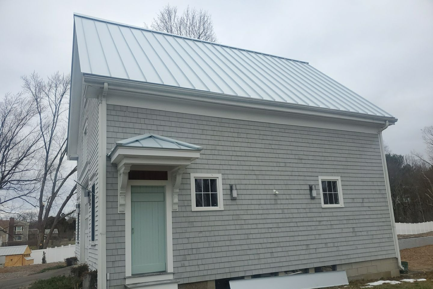 Standing Seam Metal Roofing | Metal Shingle | Contractor