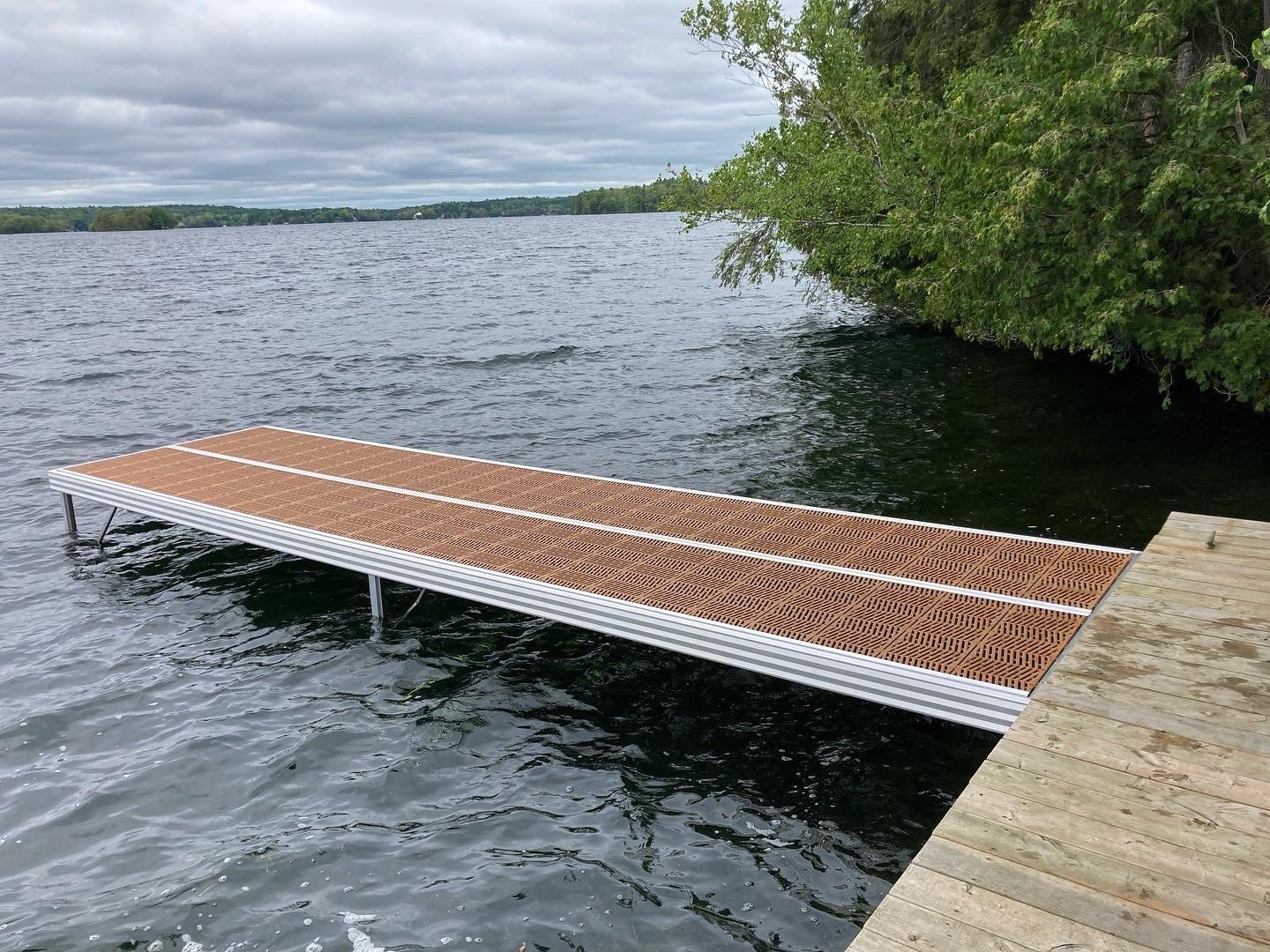 C&M Superior Systems - Pole Docks