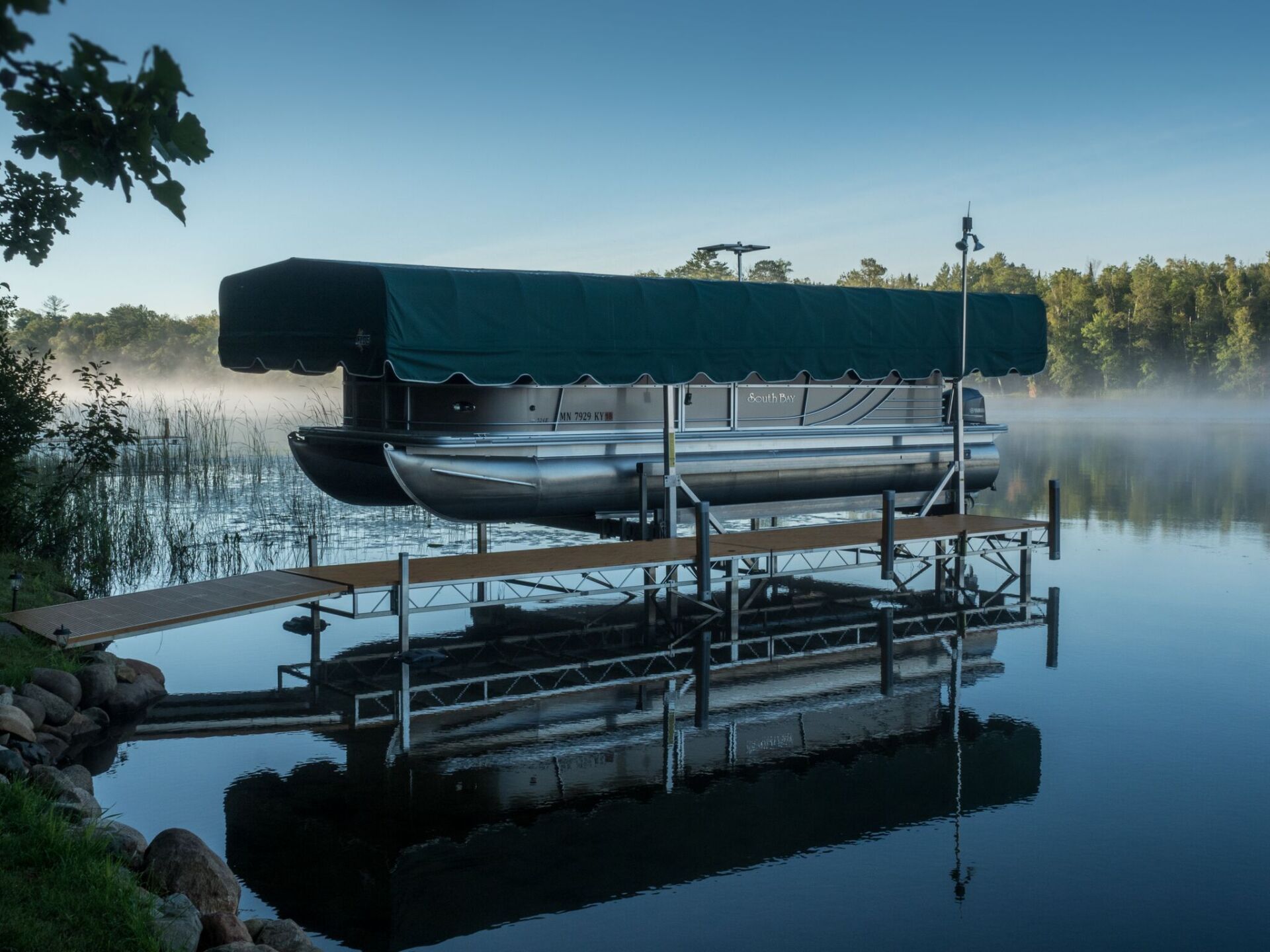C&M Superior Systems - FLOE Boat Lifts