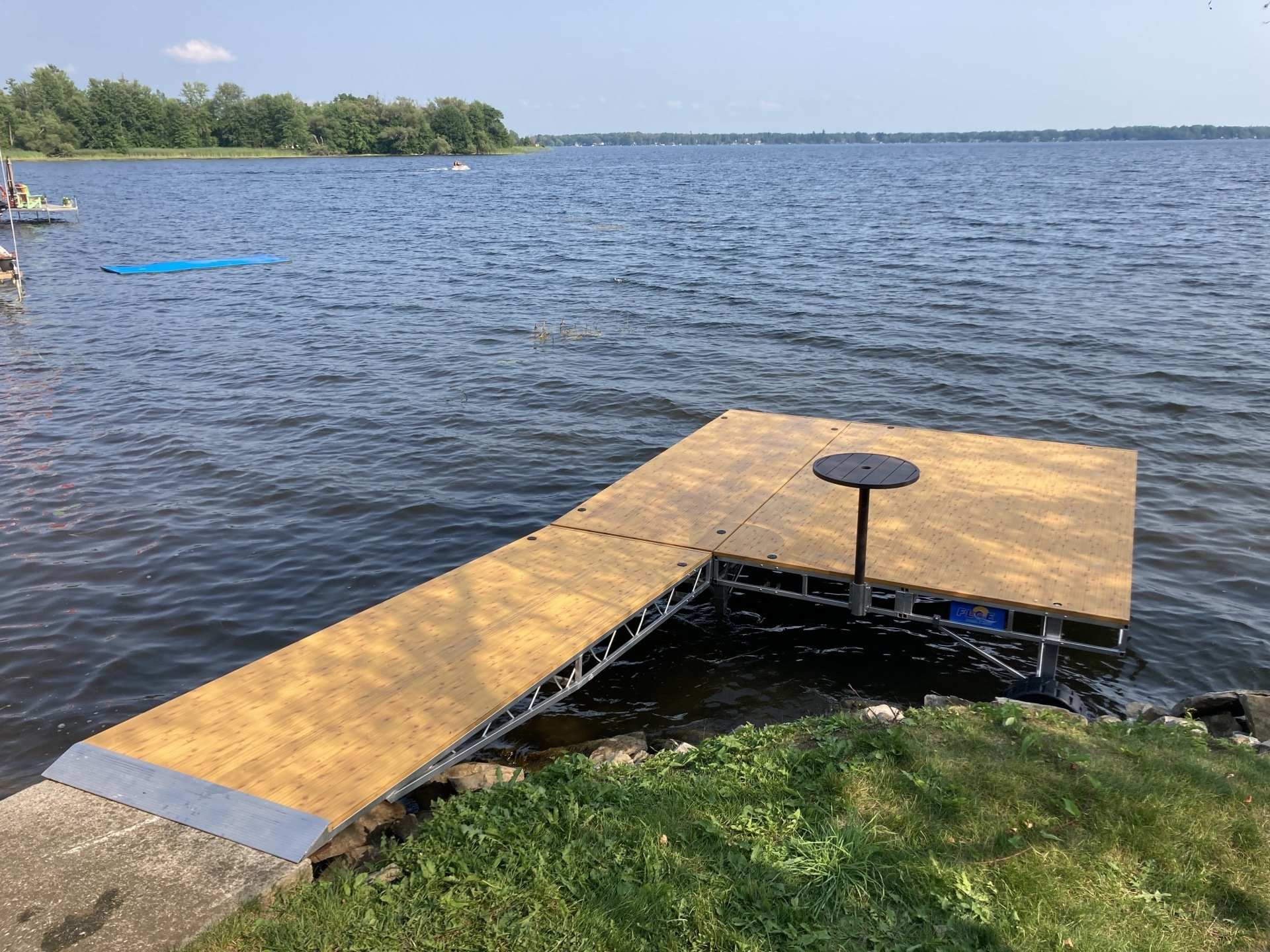 C&M Superior Systems - FLOE Docks