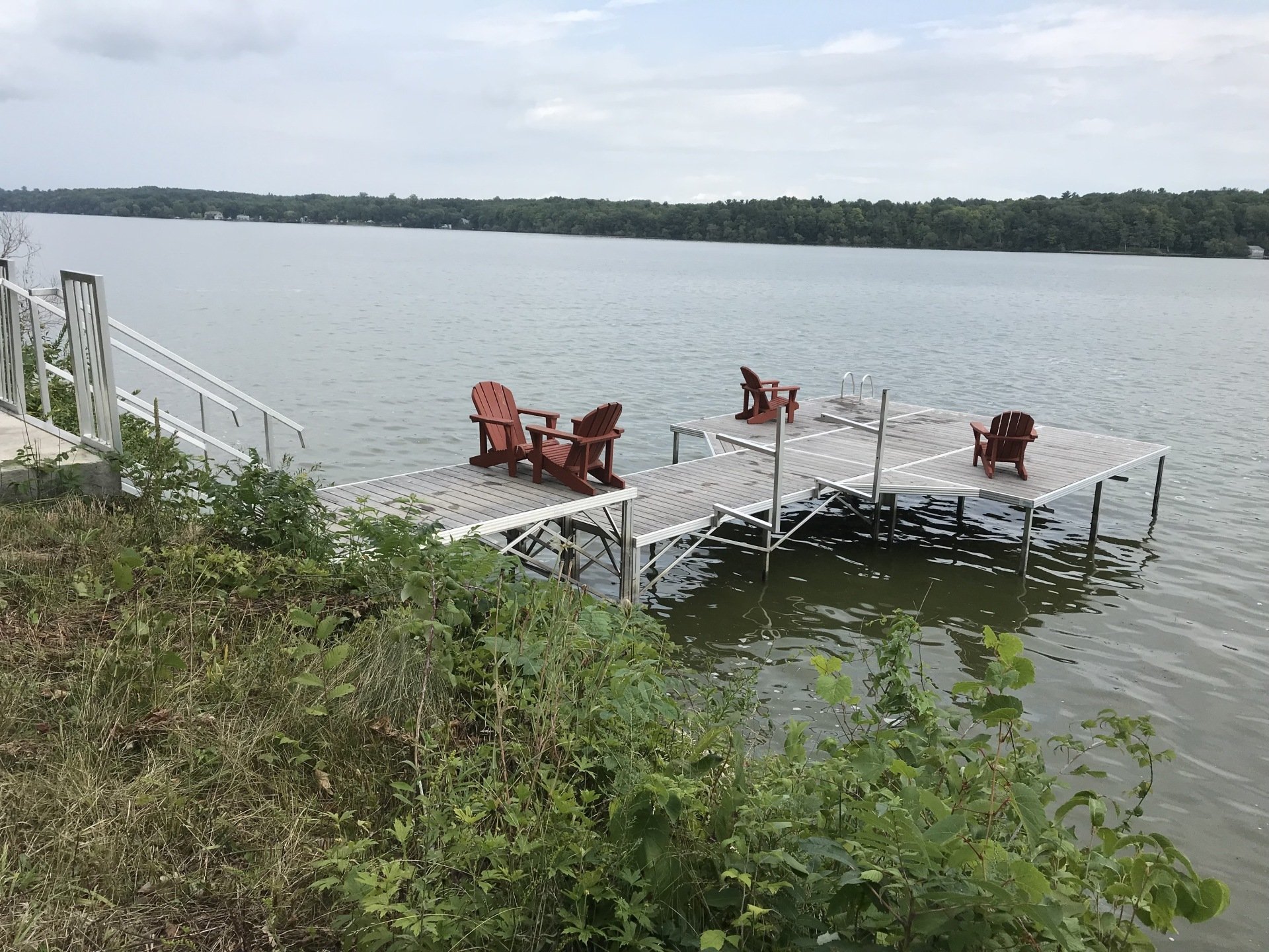 C&M Superior Systems - Pole Docks