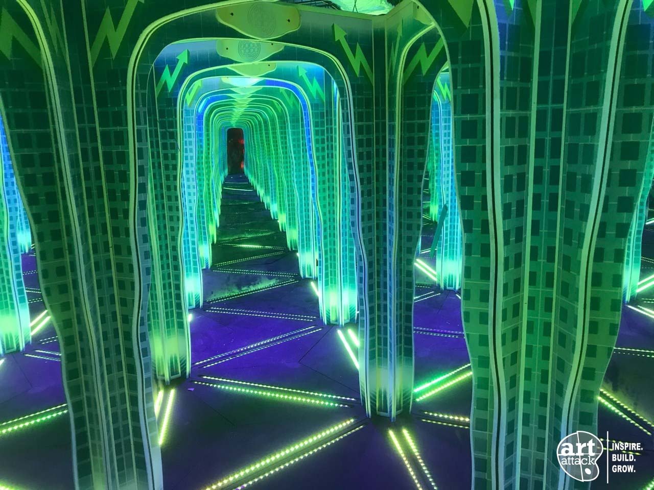 Mirror Mazes | Art Attack